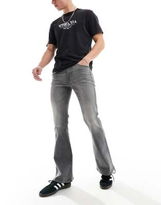 ASOS DESIGN - Jean évasé - Gris délavé | ASOS