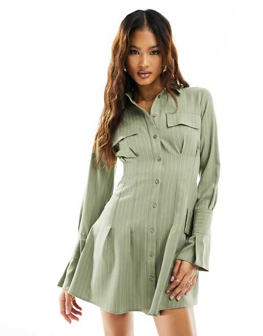 ASOS DESIGN - Mini-overhemdjurk met oversized manchetten in kaki met ... ASOS DESIGN - Mini-overhemdjurk met oversized manchetten in kaki met ...