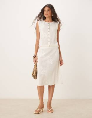 ASOS DESIGN – Naturvitt stickat set med kostymväst och kjol med spets ...