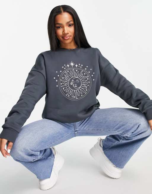Asos Design Oversized Sweatshirt Met Grafische Print Van Zonnewende