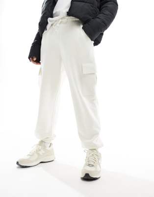 ASOS DESIGN - Pantalon de jogging oversize à poches cargo - Taupe | ASOS