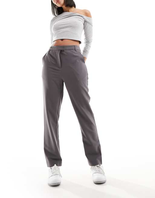 Asos Design Pantalon De Tailleur Court Coupe Droite Ajustée Gris Asos