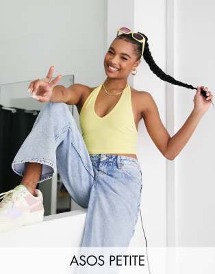 ASOS DESIGN Petite - Crop top à dos nu - Jaune | ASOS