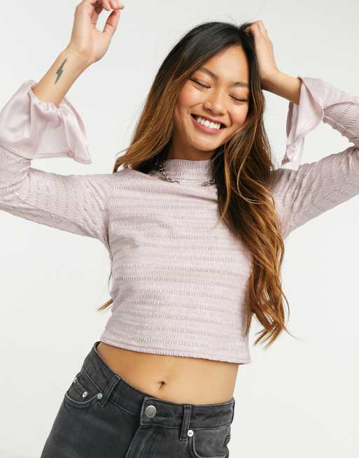 Asos Design Plissiertes Oberteil Mit Metallic Optik In Rosa Asos
