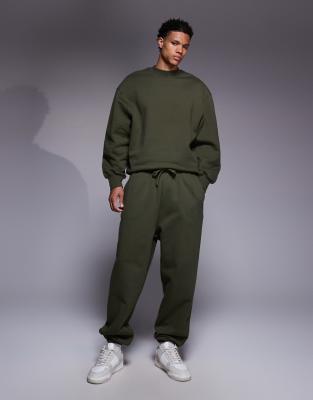 ASOS DESIGN premium heavyweight oversized jogger in 400 gsm khaki | ASOS