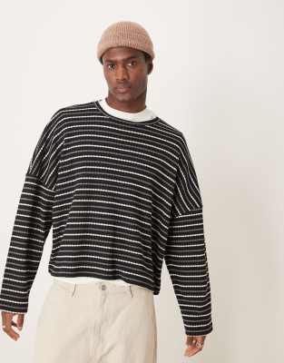 ASOS DESIGN - Pull court léger ultra oversize à rayures effet maille - Noir et blanc | ASOS
