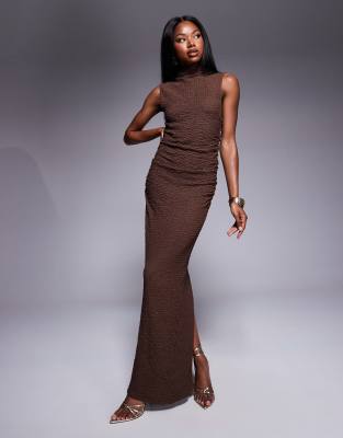 ASOS DESIGN - Robe droite longue texturée sans manches - Marron | ASOS