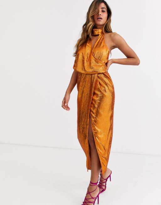 Asos Design Robe Mi Longue Drapée Avec Col Foulard Et Sequins Sur L