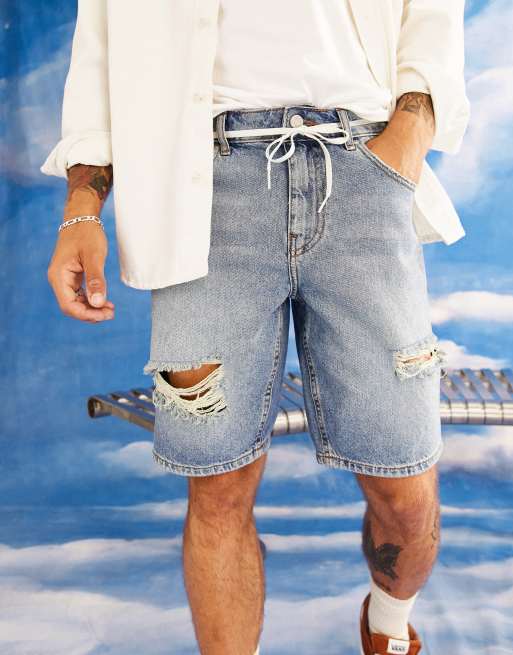 Asos Design Schmal Geschnittene Jeansshorts In Mittelblau Mit