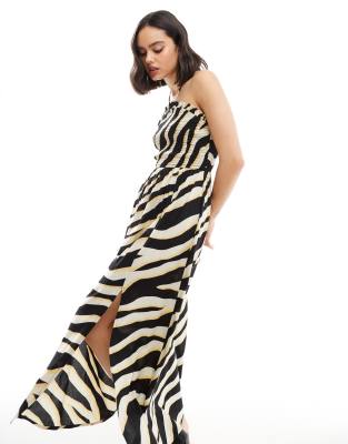 ASOS DESIGN shirred halter neck maxi dress in abstract print | ASOS