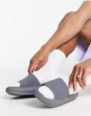 ASOS DESIGN slides in gray with texture | ASOS