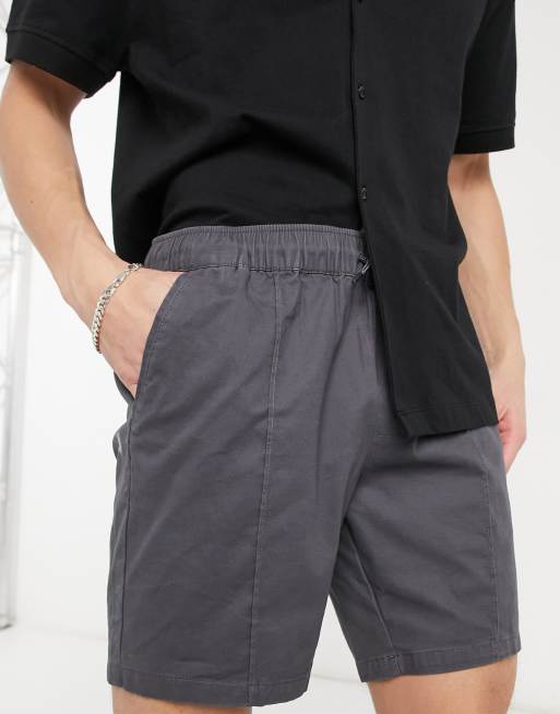 ASOS DESIGN slim chino shorts with pin tuck in charcoal | ASOS