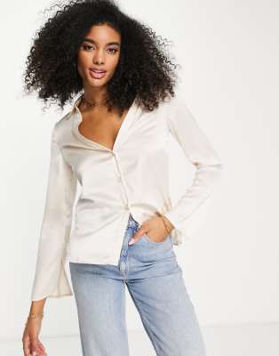 ASOS DESIGN - Slim fit overhemd van satijn in ivoorwit | ASOS