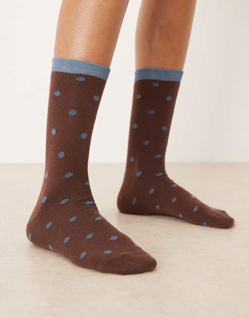 ASOS DESIGN socks with polka dot design in chocolate brown and light ...