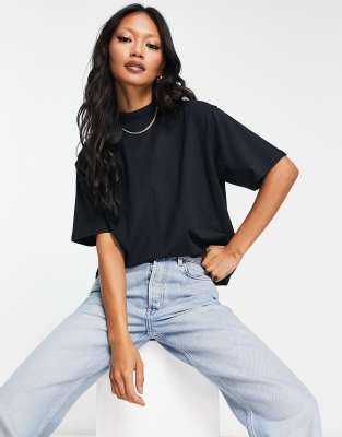ASOS DESIGN - T-shirt coupe carrée à col montant - Noir | ASOS