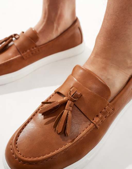 ASOS DESIGN tassel loafers in tan faux leather with white sole | ASOS