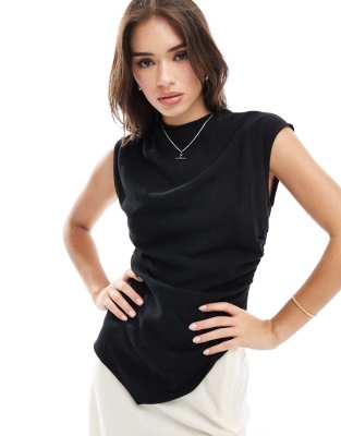 ASOS DESIGN - Top habillé asymétrique drapé à col montant - Noir | ASOS