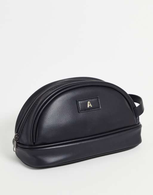Asos Design Trousse De Toilette En Similicuir Avec Initiale A Noir
