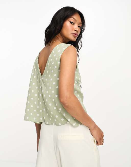 ASOS DESIGN v neck crinkle cami with snap front in sage spot | ASOS