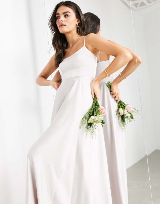 Asos Design Vestito Lungo Da Damigella A Canottiera In Raso Con