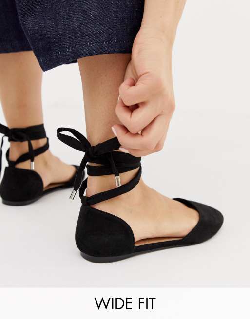 ASOS DESIGN – Voyage – Ballerinas mit Beinschnürung in Schwarz, weite ...