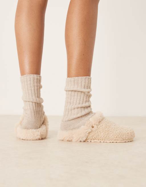 ASOS DESIGN Zabby clog mule slipper in cream borg | ASOS