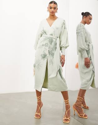 ASOS EDITION - Robe mi-longue en satin brodé à col en V et ceinture - Vert sauge | ASOS