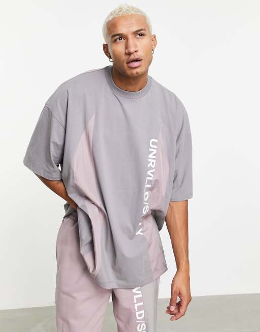 Asos Unrvlld Spply Oversized T Shirt Med Logoprint Og Nylon Paneler