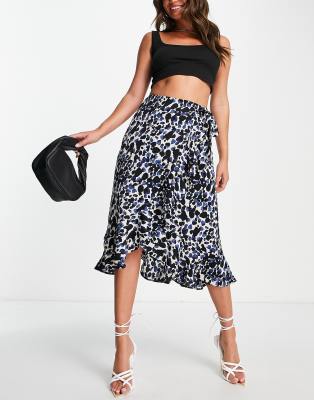 AX Paris - Jupe portefeuille mi-longue à pois - Bleu et noir | ASOS