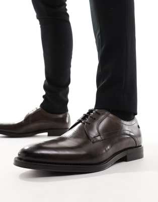 Base London Haldey Waxy Shoe in Brown | ASOS
