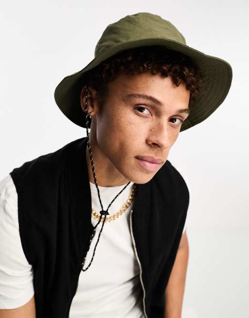 Boardmans toggle bucket hat in khaki | ASOS