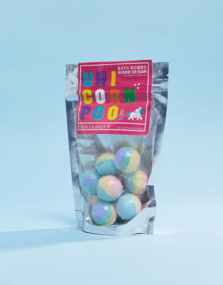 Bombas de baño Unicorn Poop de Gift Republic | ASOS