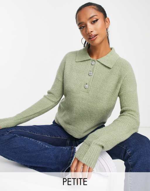 Brave Soul Petite – Yola – Pullover in Salbeigrün mit Polokragen | ASOS
