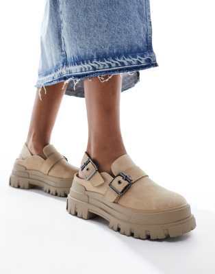 Buffalo Aspha clogs in beige | ASOS
