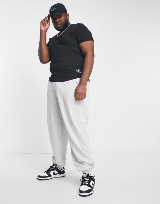 Calvin Klein Jeans Big And Tall Badge Turn Up Sleeve T Shirt In Black Asos