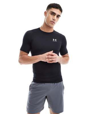 Camiseta negra de compresión Heatgear de Under Armour | ASOS