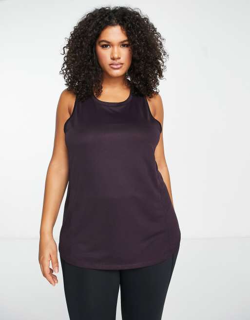 Camiseta sin mangas larga con logo de ASOS 4505 Curve | ASOS