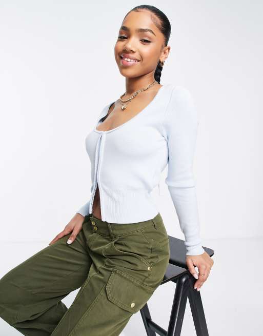 Cárdigan corto azul con cierre de corchetes de Abercrombie & Fitch | ASOS