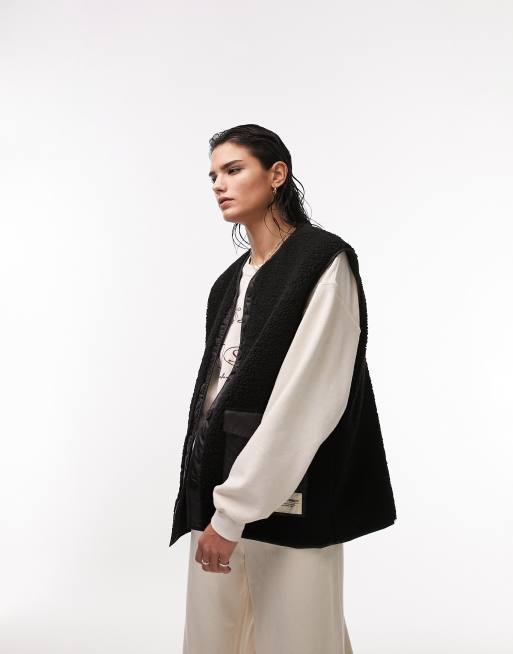 Chaleco Negro Extragrande Abotonado De Borreguito De Topshop Asos