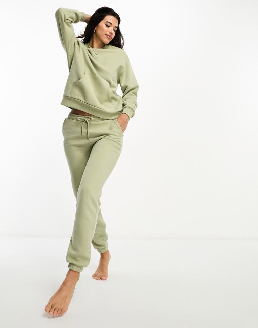 Chelsea Peers - Jogger - Vert sauge | ASOS