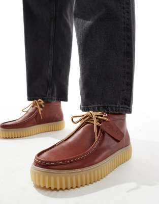 Clarks - Torhill - Chaussures en cuir - Marron | ASOS