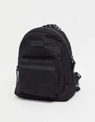 Consigned - Mini sac à dos avec empiècements | ASOS