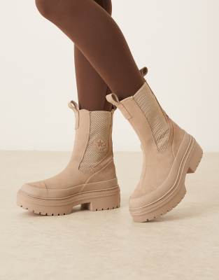 Converse Chuck Taylor All Star lugged heel Chelsea boots in beige | ASOS