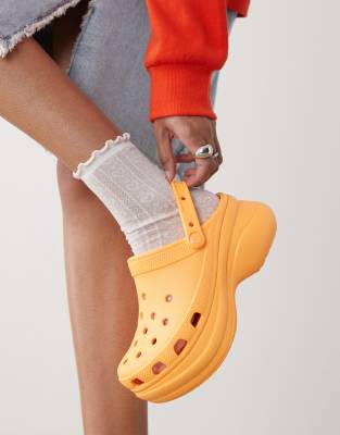 Crocs - Bae - Sabots - Orangesicle | ASOS
