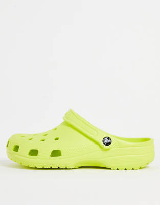 Crocs classic clogs in citrus | ASOS