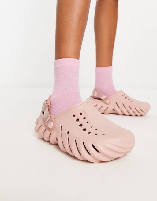 Crocs – Unisex – Echo – Clogs in Rosa-Ton | ASOS