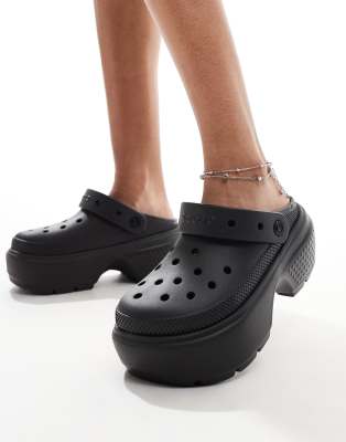 Crocs Unisex Stomp clogs in black | ASOS