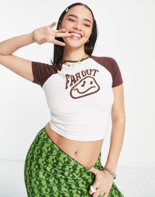 Daisy Street – Kurzes T-Shirt mit Raglanärmeln und welligem Smiley ...