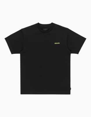 DC Shoes Patch it short sleeve pocket t-shirt in black | ASOS