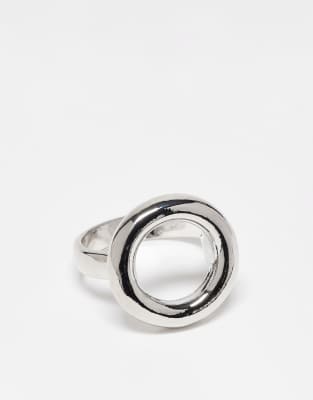DesignB London molten statement ring in silver | ASOS